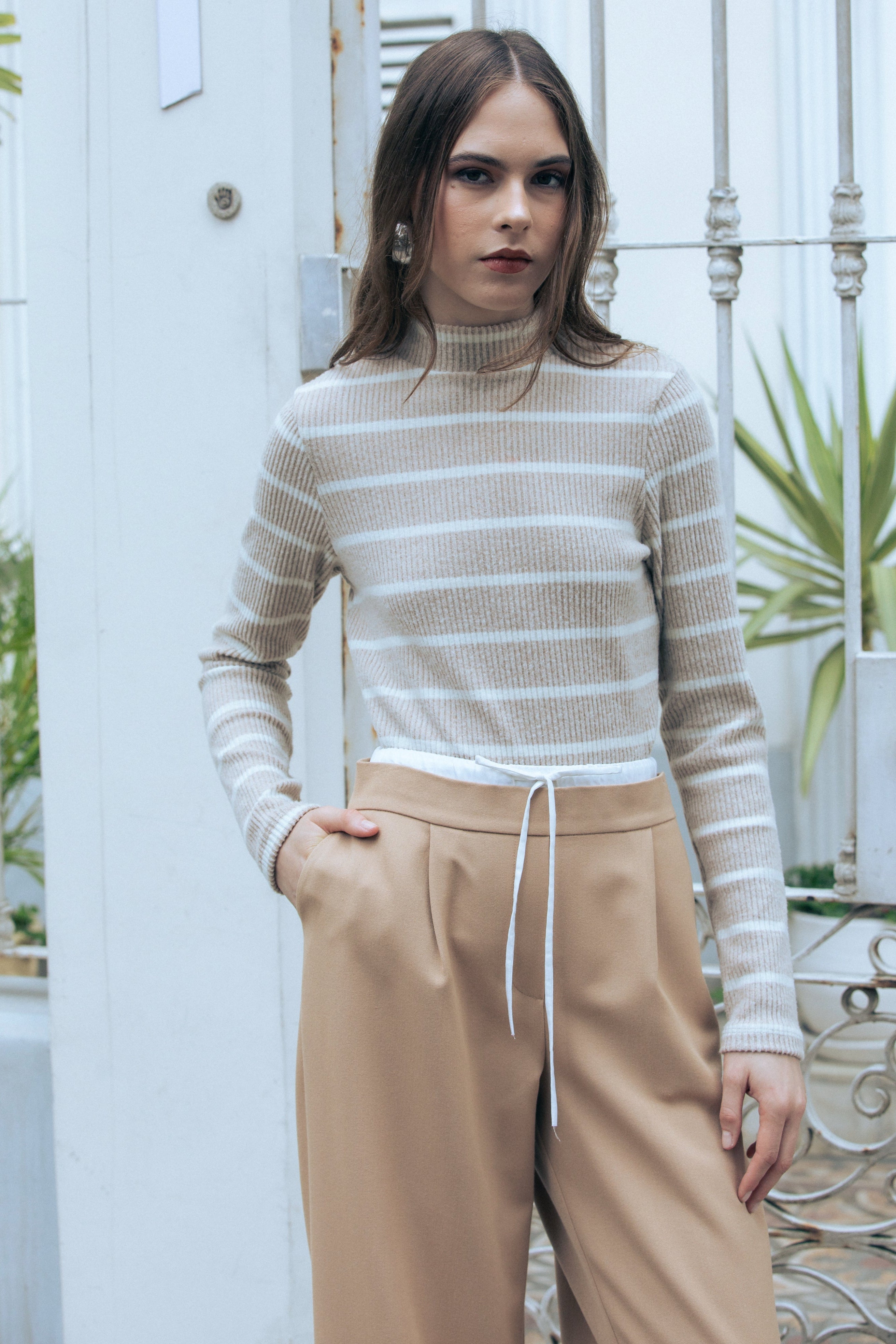 Chompa Maya Beige Rayas – Almendra Perú